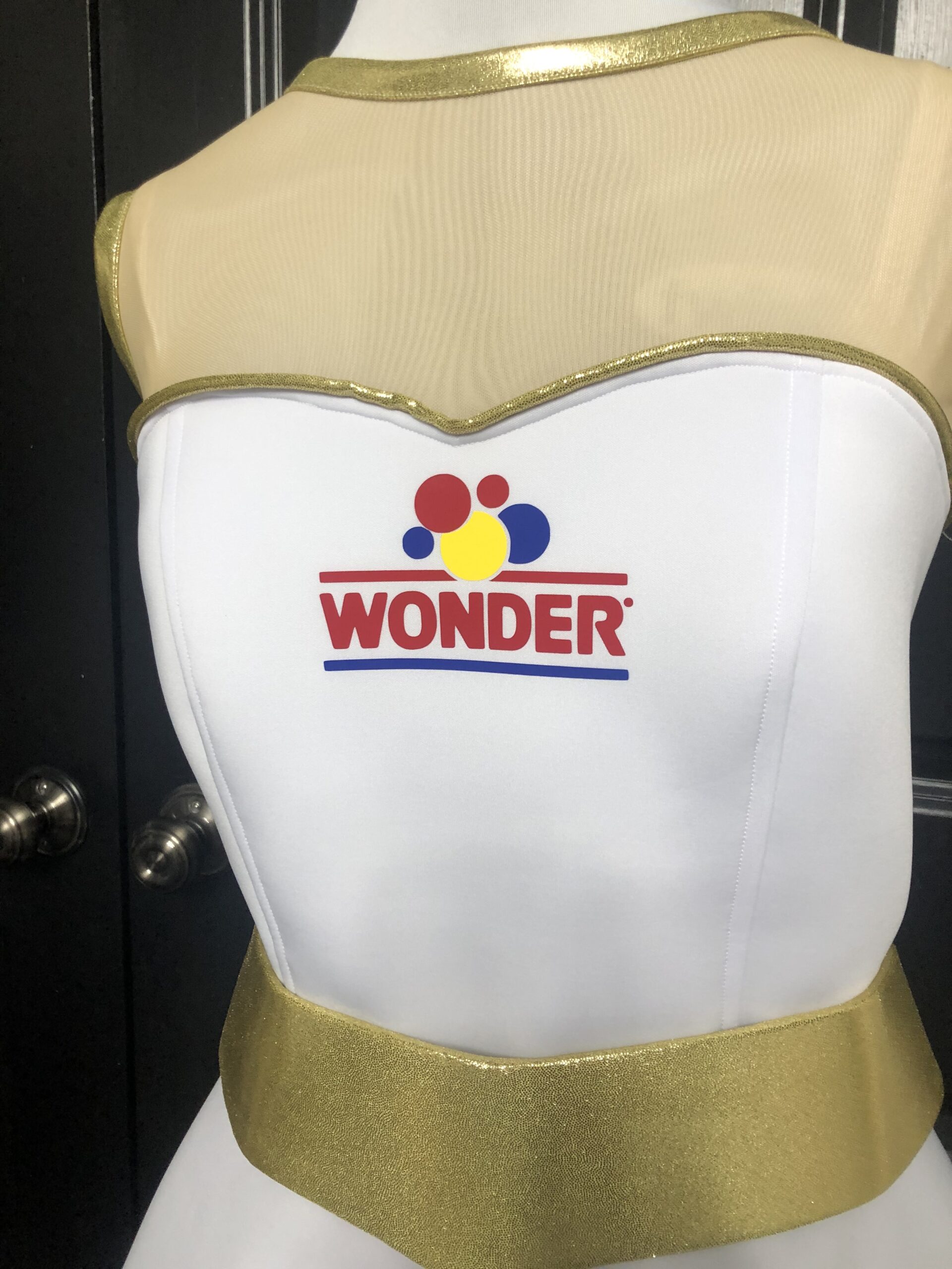 How To Make A Wonder Woman Costume (Wonder Bread) - Dips and Trips